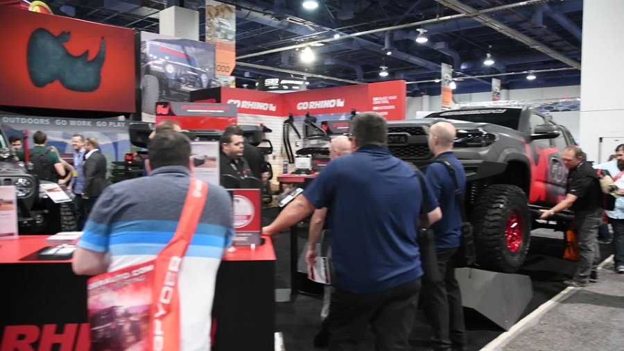 People and Scenes SEMA 2019